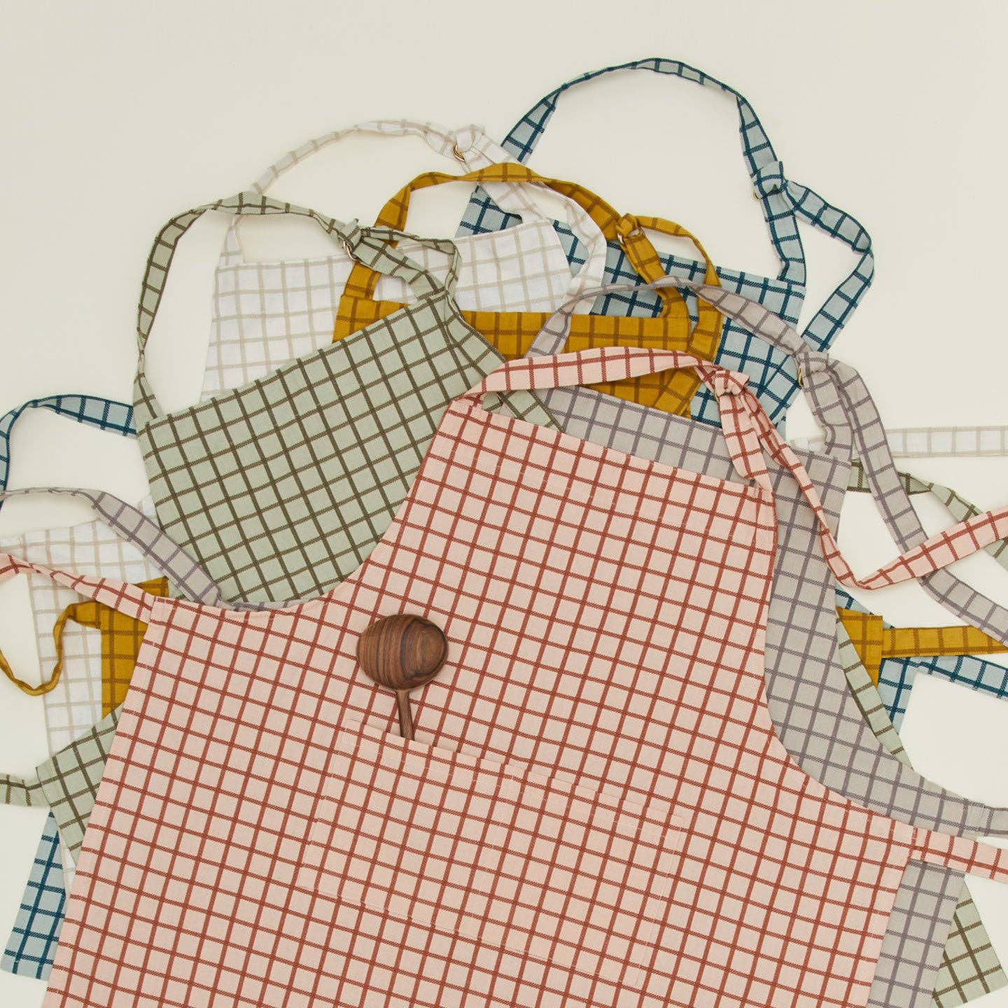 Essential Check Apron – Central Embroidery